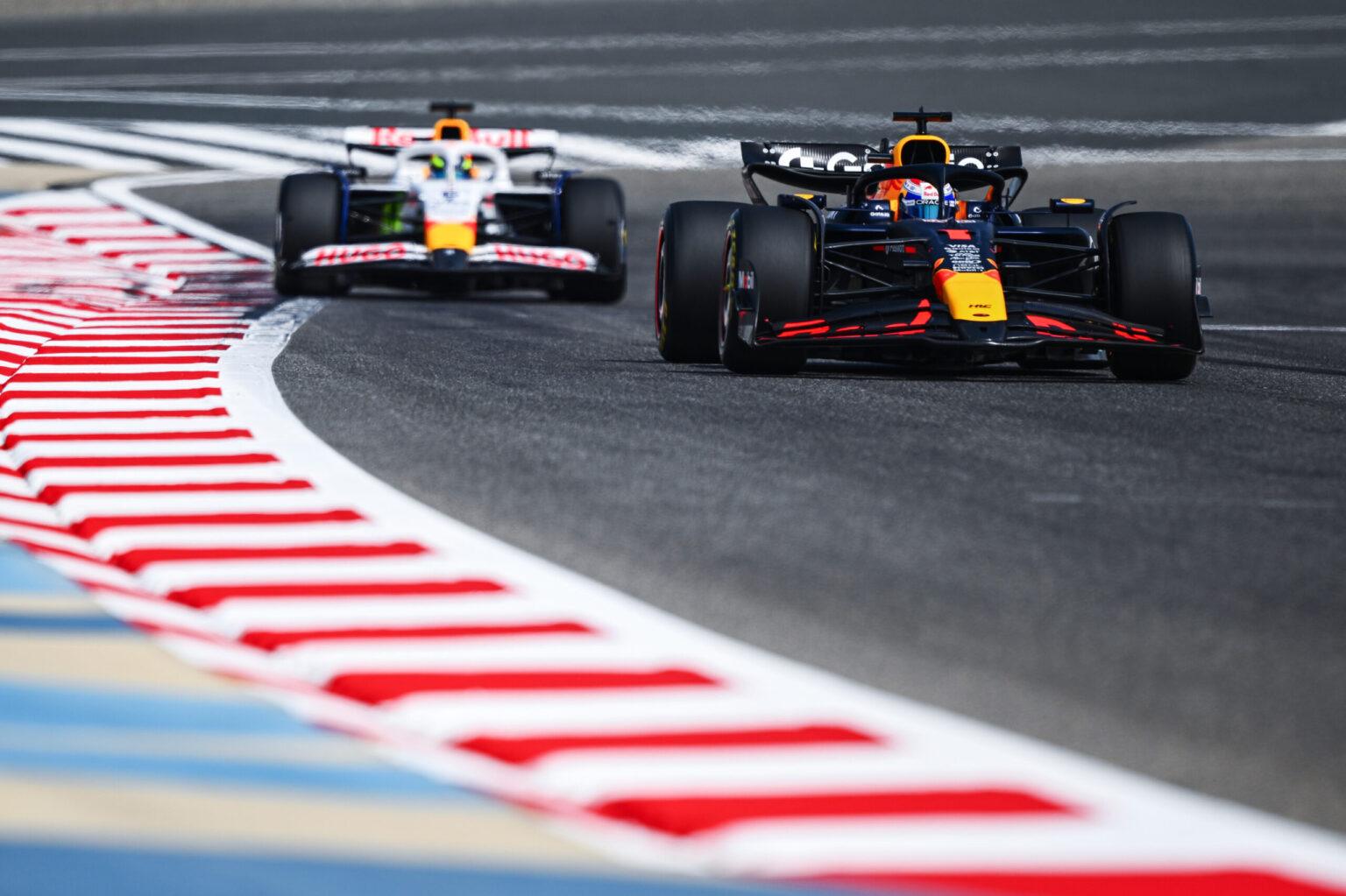 Zielflagge im F1-Rennsport: Das Ende des Rennens und der Sieg - Las ...